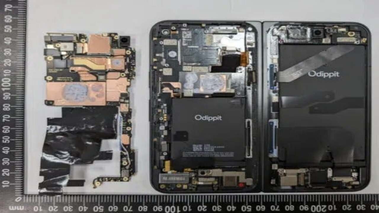 Pixel 9 Pro Fold batarya ve şarj özellikleri değişti Pixel 9 Pro Fold batarya ve şarj özellikleri değişti